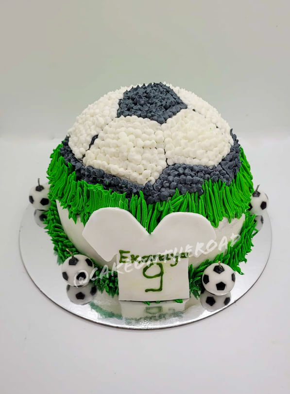 Soccer Cake – Cake On The Road